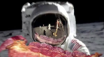 The First Food Eaten on the Moon | eJOY English